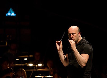 Más Verdi en la batuta de Riccardo Frizza - Brío Clásica